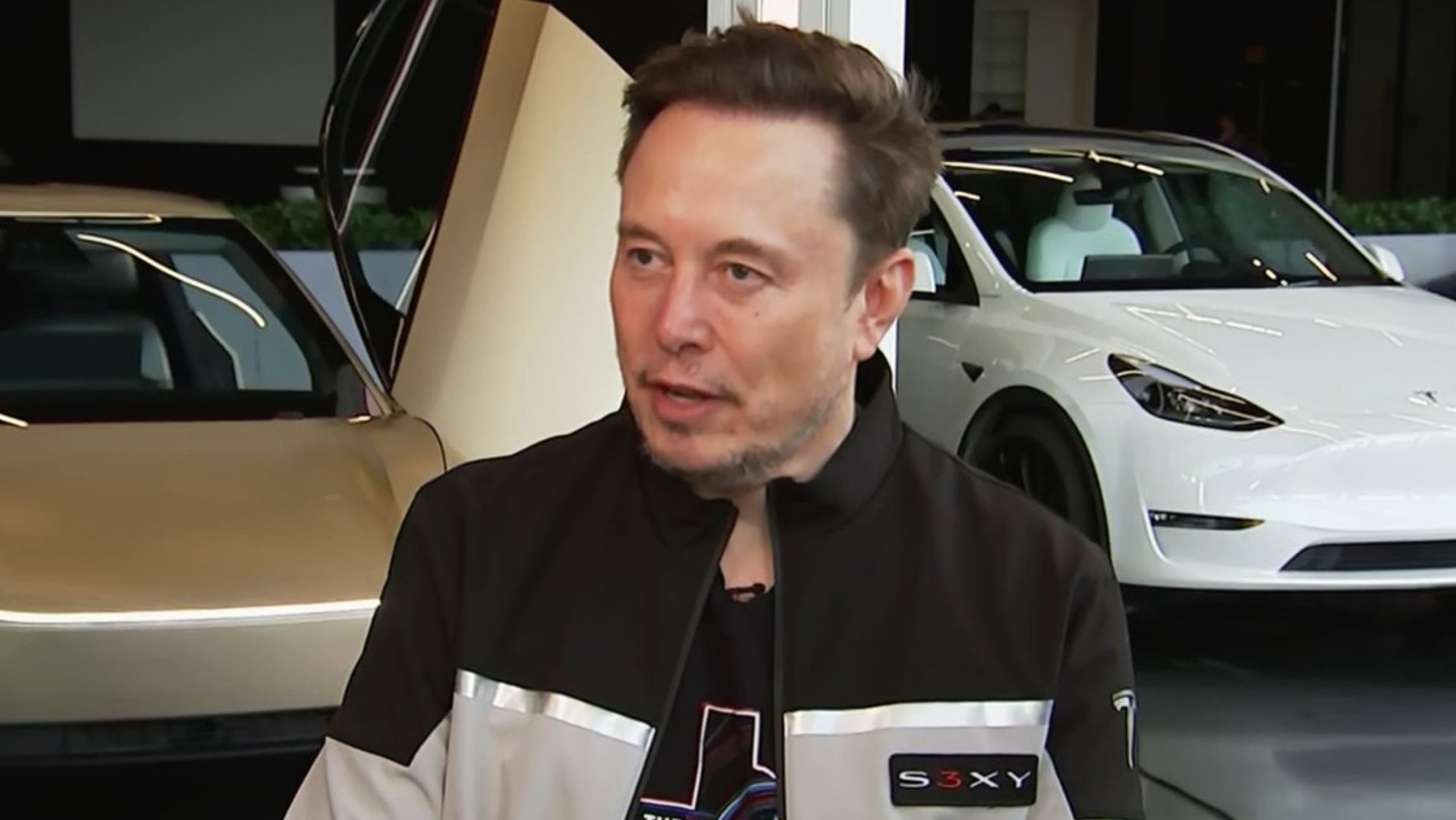 Aunque no hemos visto ni uno, Elon Musk hace otro ‘brindis al sol’ para ...