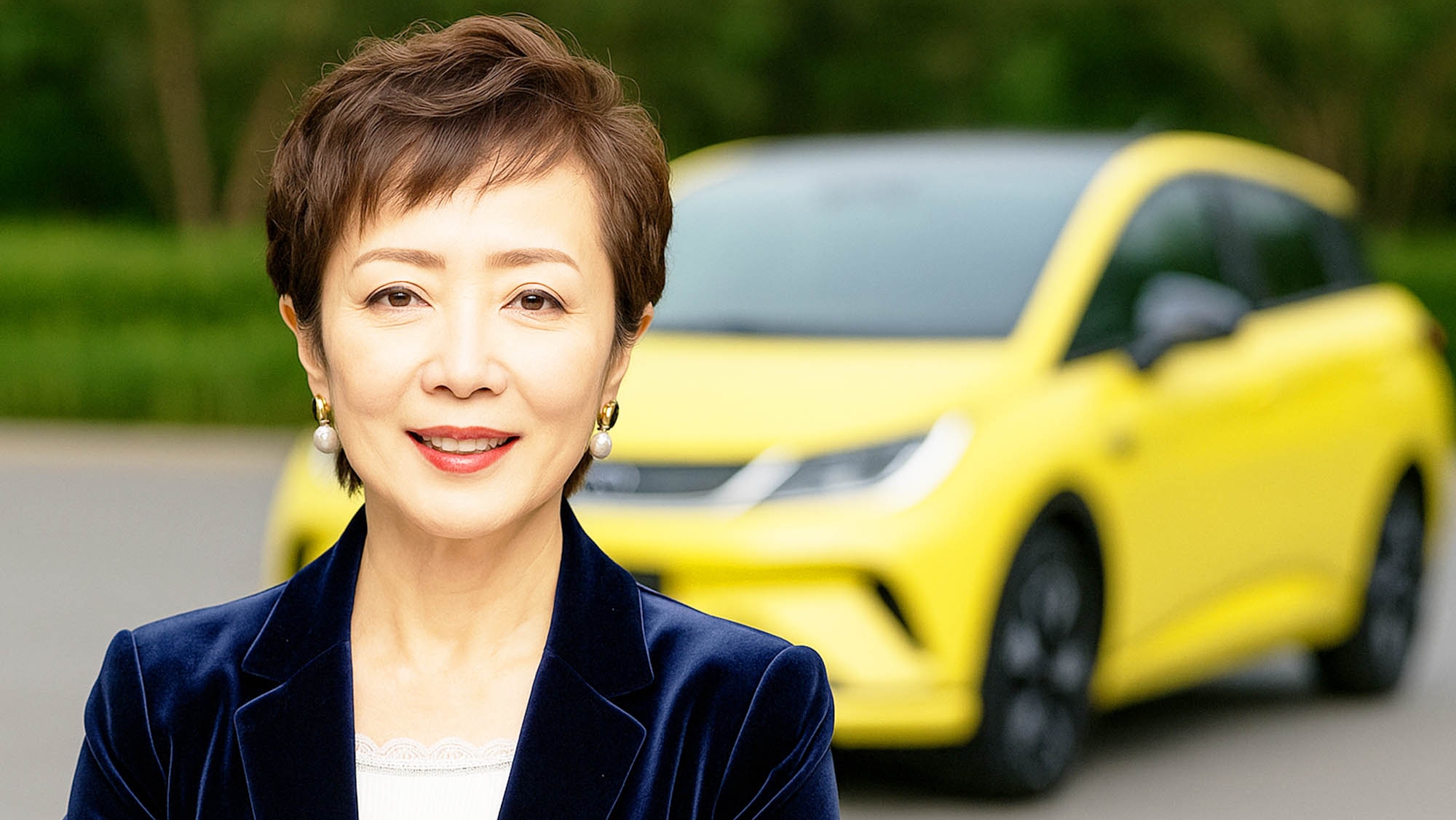 Las sensatas declaraciones de Stella Li, vicepresidenta y voz de BYD ...