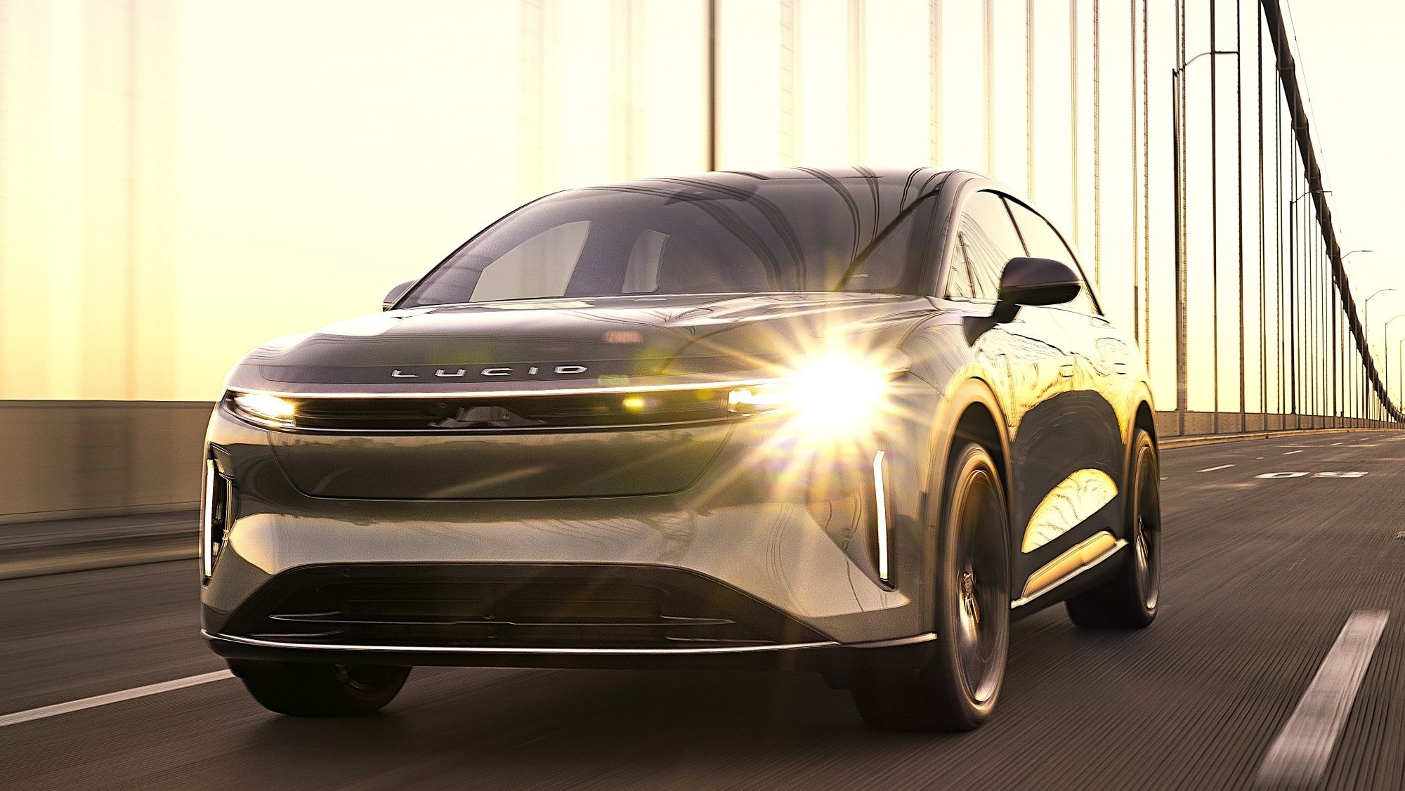 Es el 'mejor SUV eléctrico del mundo' por algo: es más rápido que un ...