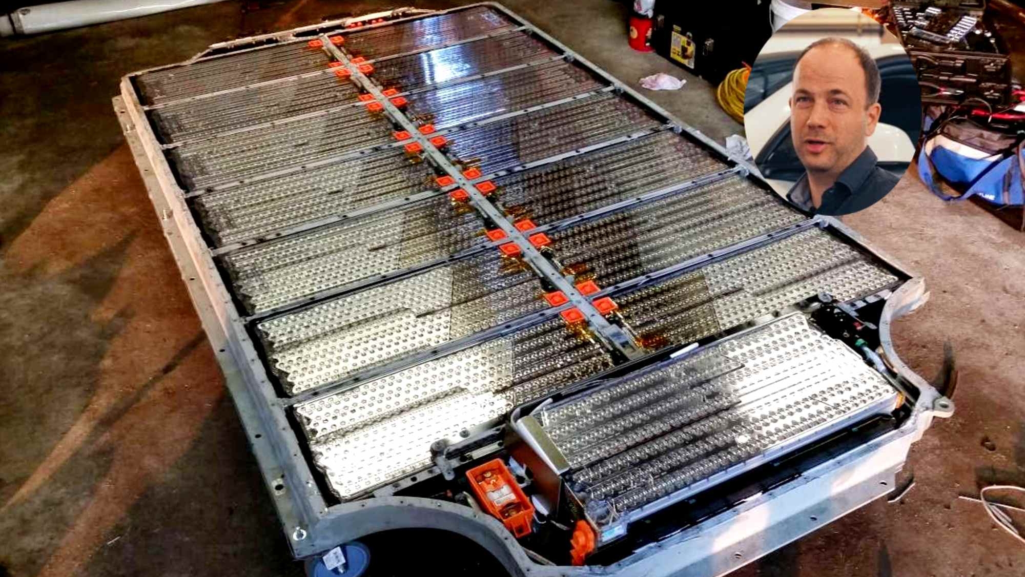 ¿Baterías en estado sólido? Lars Moravy, vicepresidente de ingeniería ...