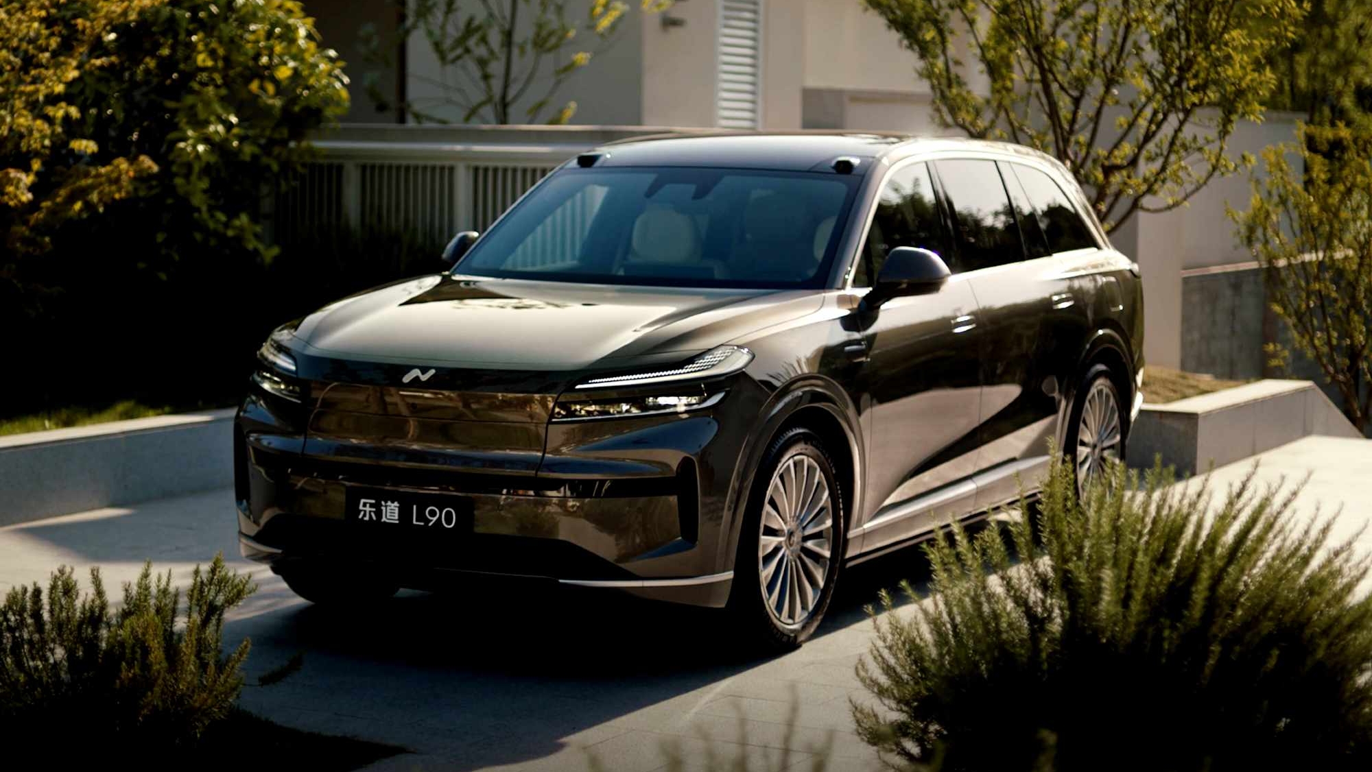 Este SUV eléctrico chino mide más de 5 metros, tiene 6 asientos y más de 600 km, pero cuesta ...