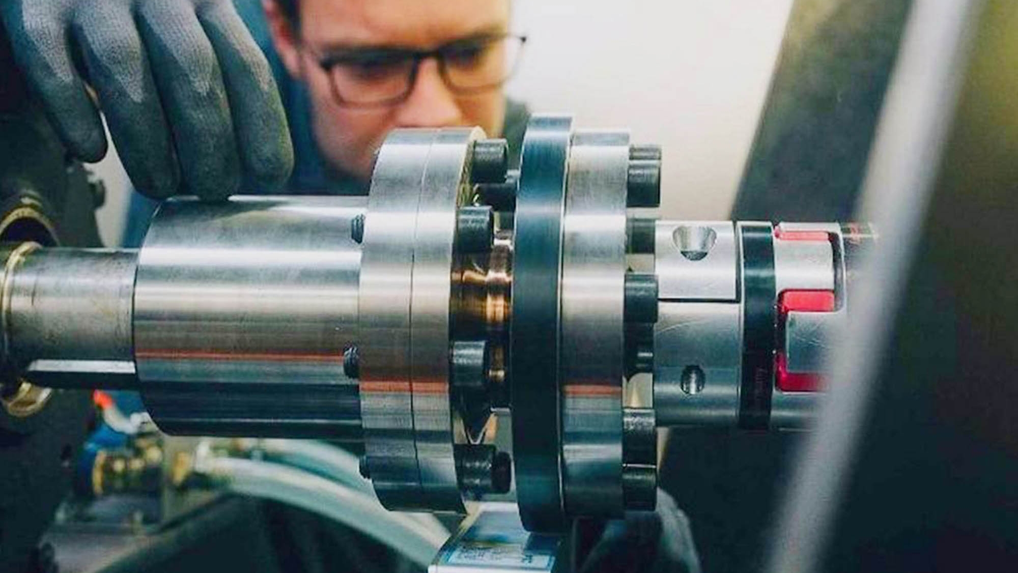 Diseñado para una tecnología eléctrica a la que casi nadie hace caso: DeepDrive presenta un ...