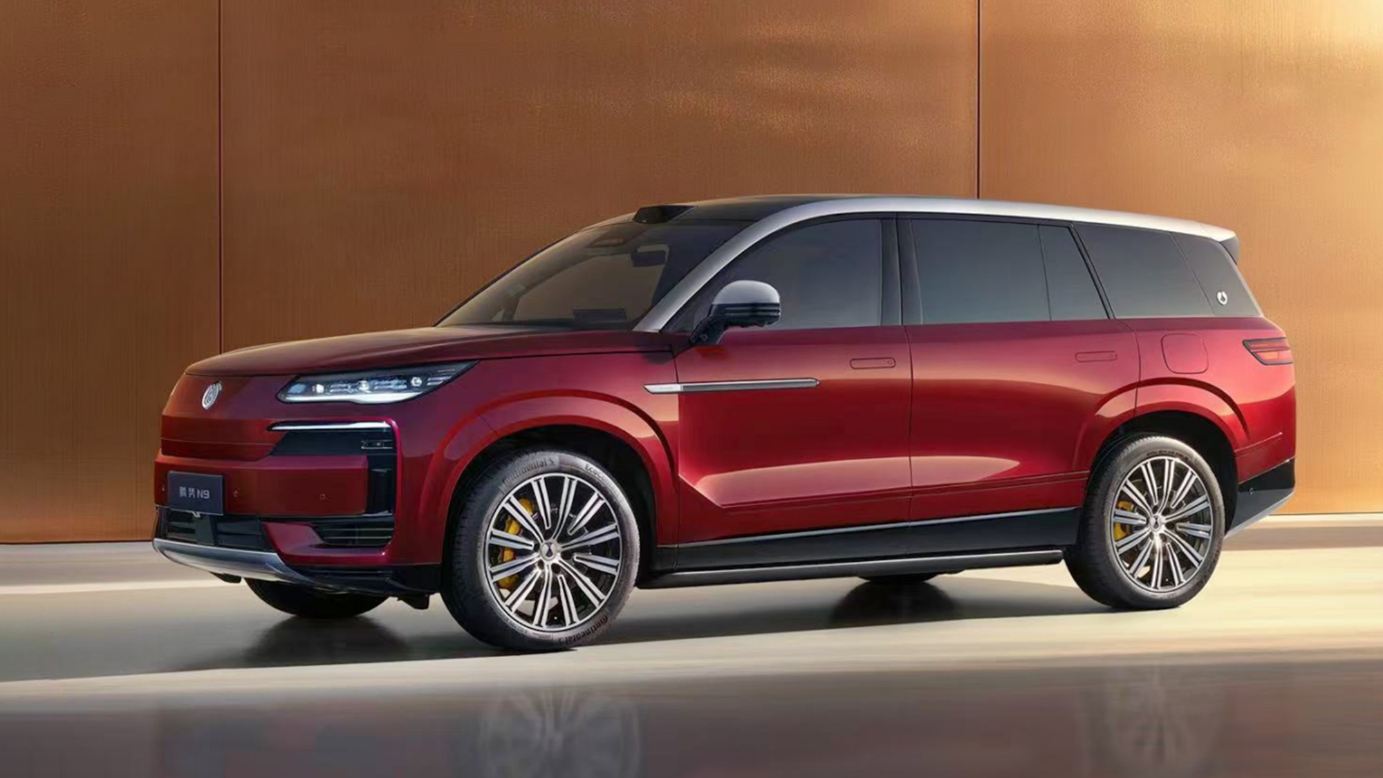 Denza, la marca premium de BYD, actualiza su propio ‘Range Rover ...