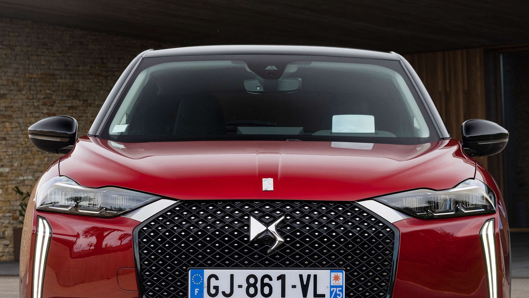 El futuro DS N°3 promete reinventar su segmento con un diseño rompedor