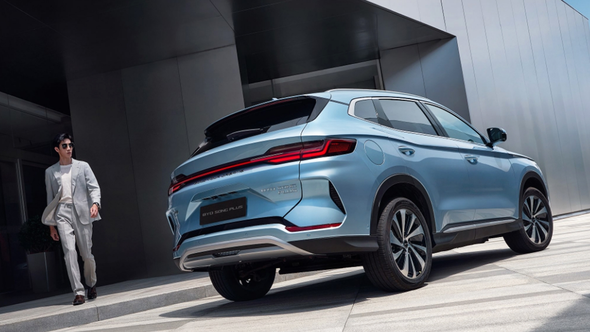 Alguien tendrá que pagar 242.000 € a este fabricante chino por hablar ...