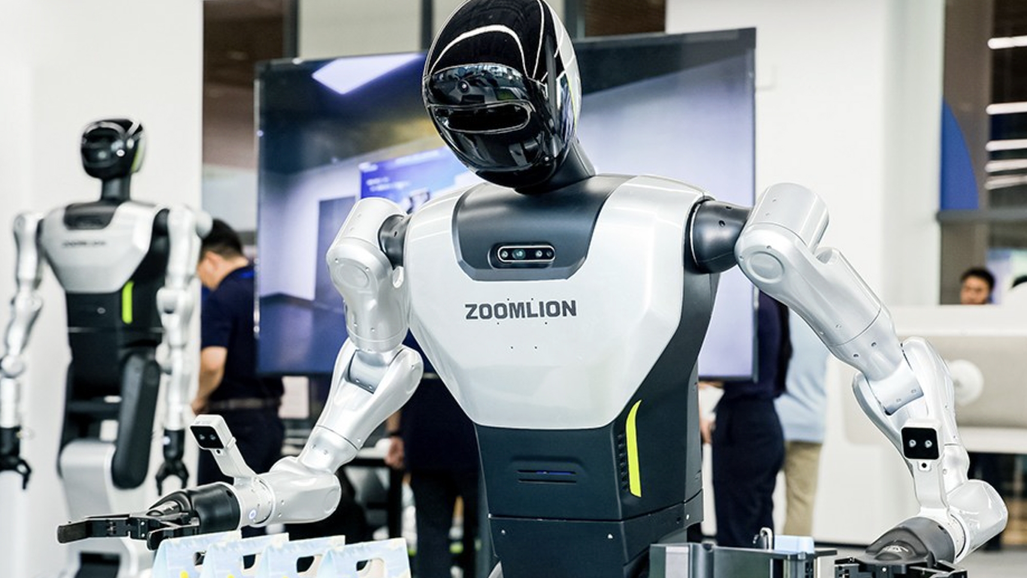 La empresa china que ya usa robots humanoides y aumenta su producción