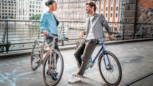 Cooper Bikes presenta sus nuevas bicicletas eléctricas clásicas y con KERS