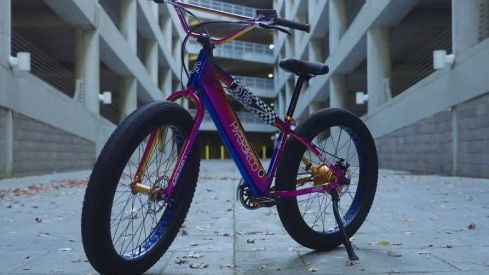 Hyper Jet Fuel E-Ride BMX: una bici eléctrica tipo BMX original y bien ...