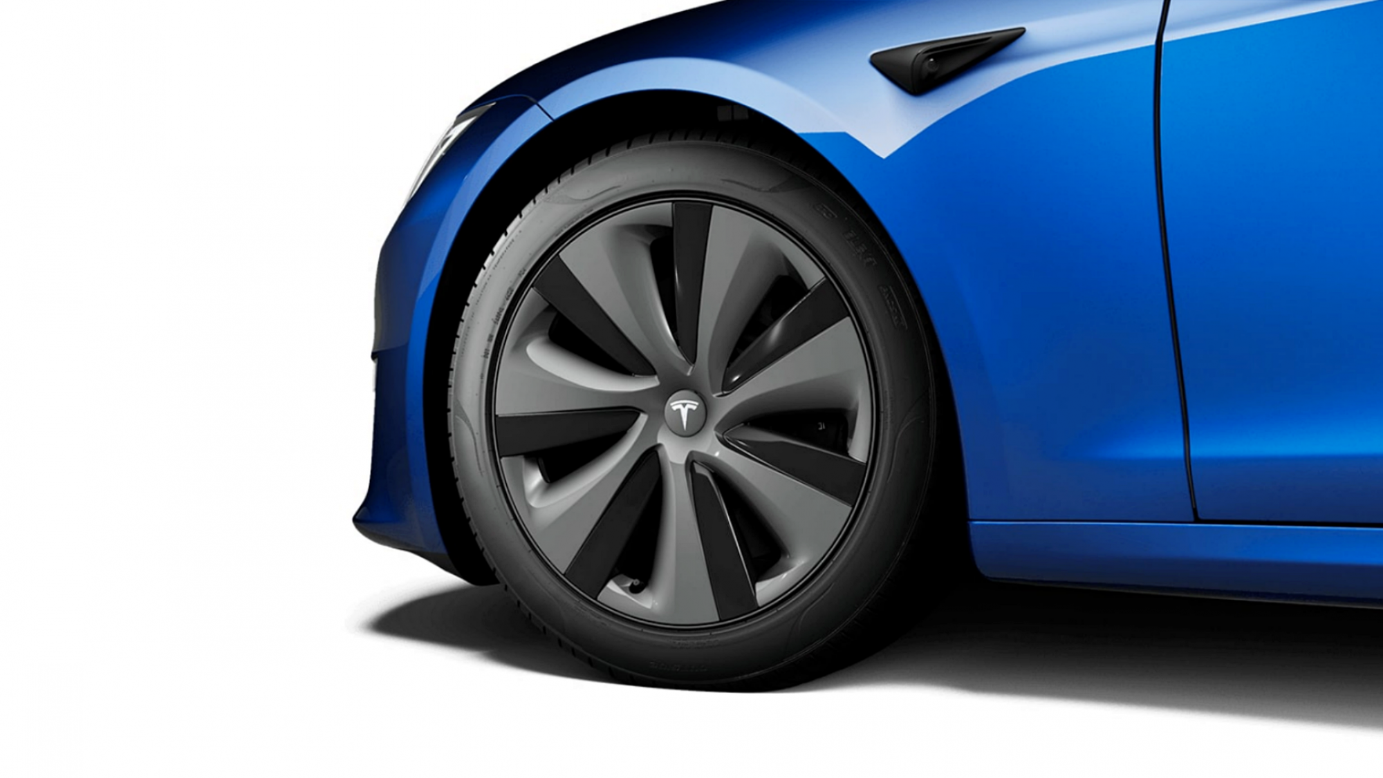 El Tesla Model S vuelve a España: autonomía de hasta 723 km con llantas ...