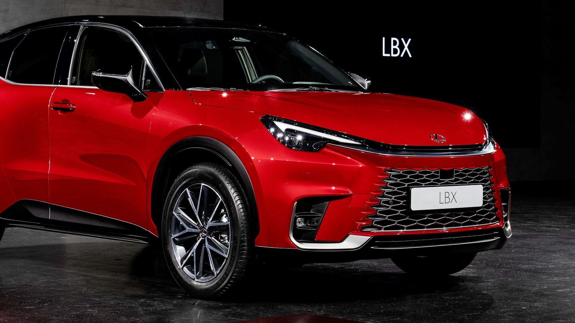 Lexus LBX, el nuevo SUV híbrido compacto de lujo que llega en 2024