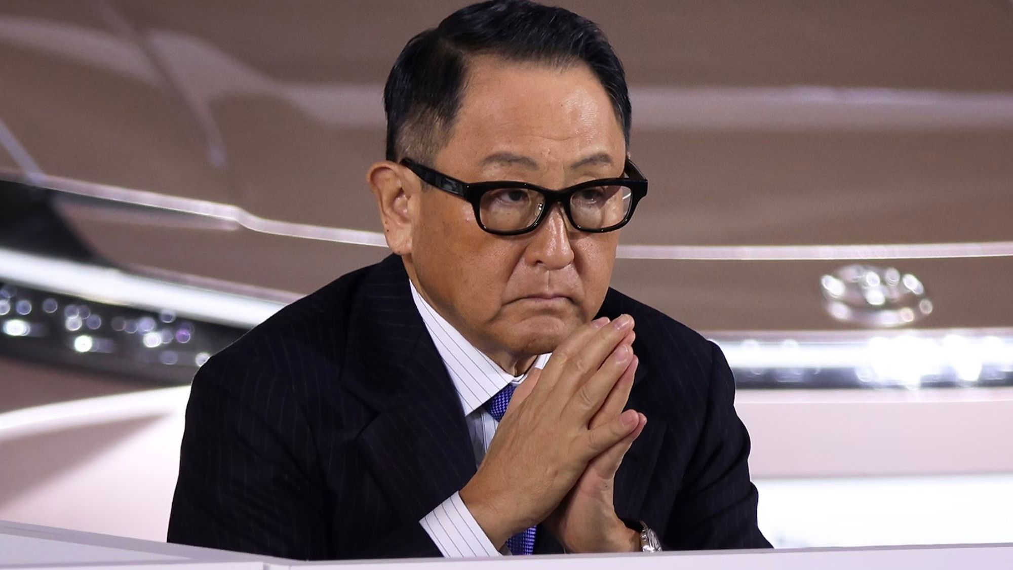 Koji Sato asume liderazgo en Toyota: visión y futuro de los autos eléctricos