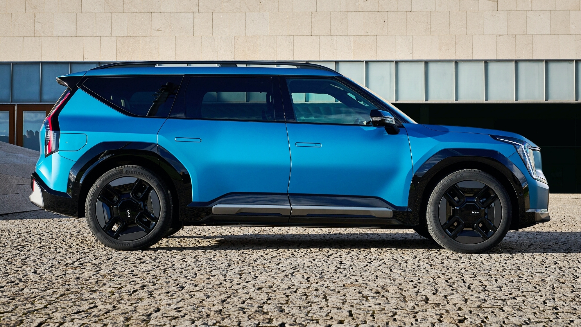 KIA EV9: el SUV eléctrico que desafía al BMW X7 por 26.000 euros menos