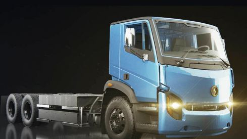 Lion8, un camión eléctrico con baterías intercambiables y 400 ...
