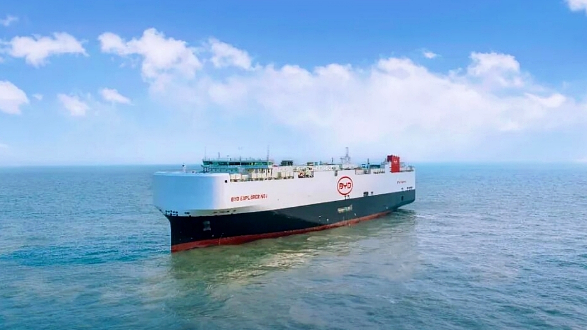 El buque BYD Explorer No. 1 llega a Europa con 7.000 coches eléctricos ...