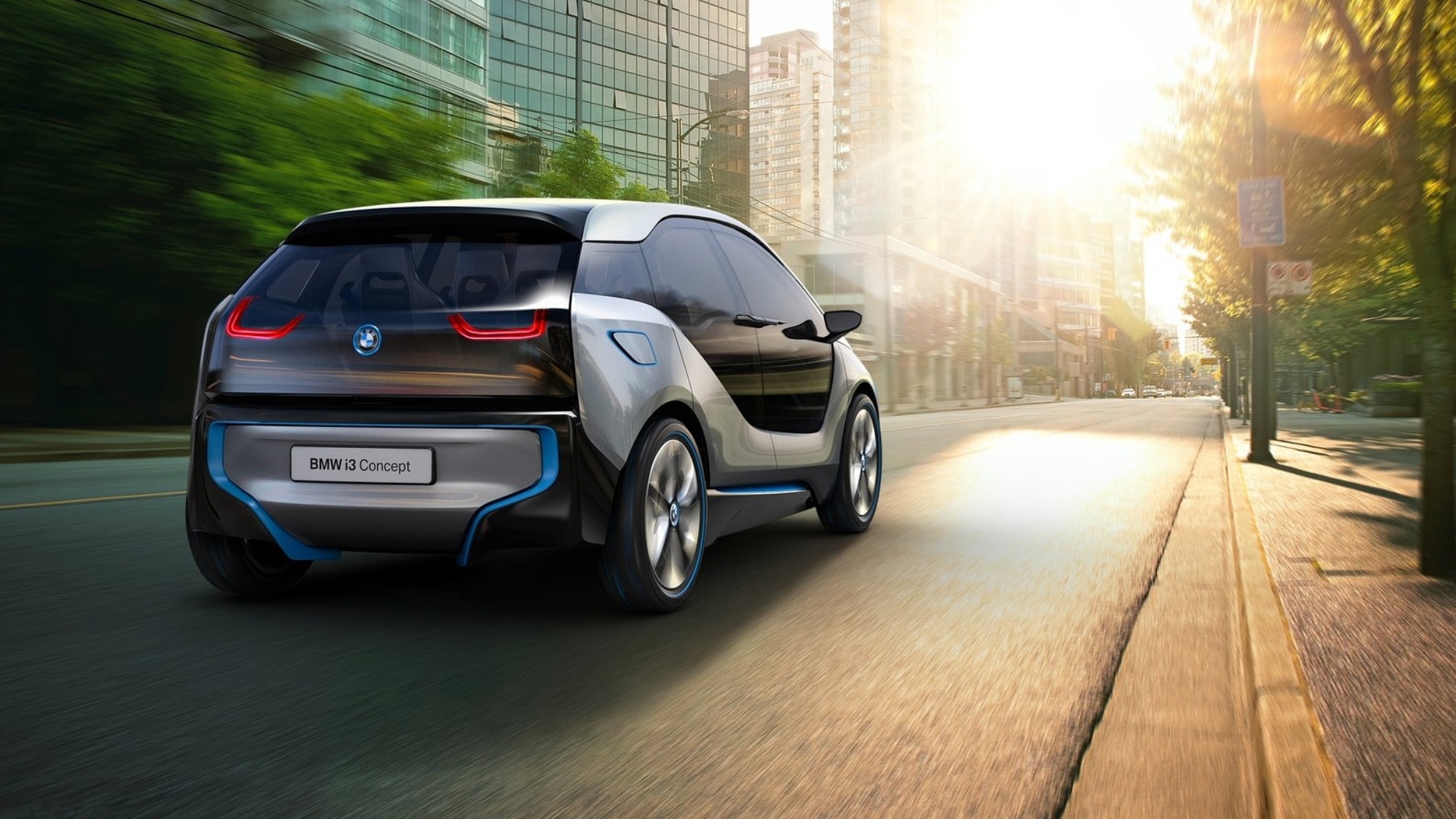 BMW celebra 1 millón de autos eléctricos vendidos en su 10° aniversario