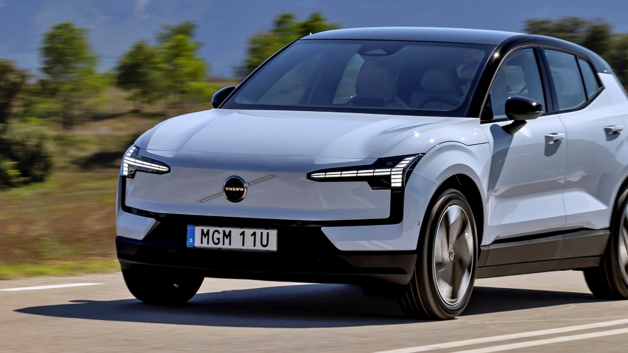 El SUV más pequeño de Volvo arrasa en España y supera en ventas al ...