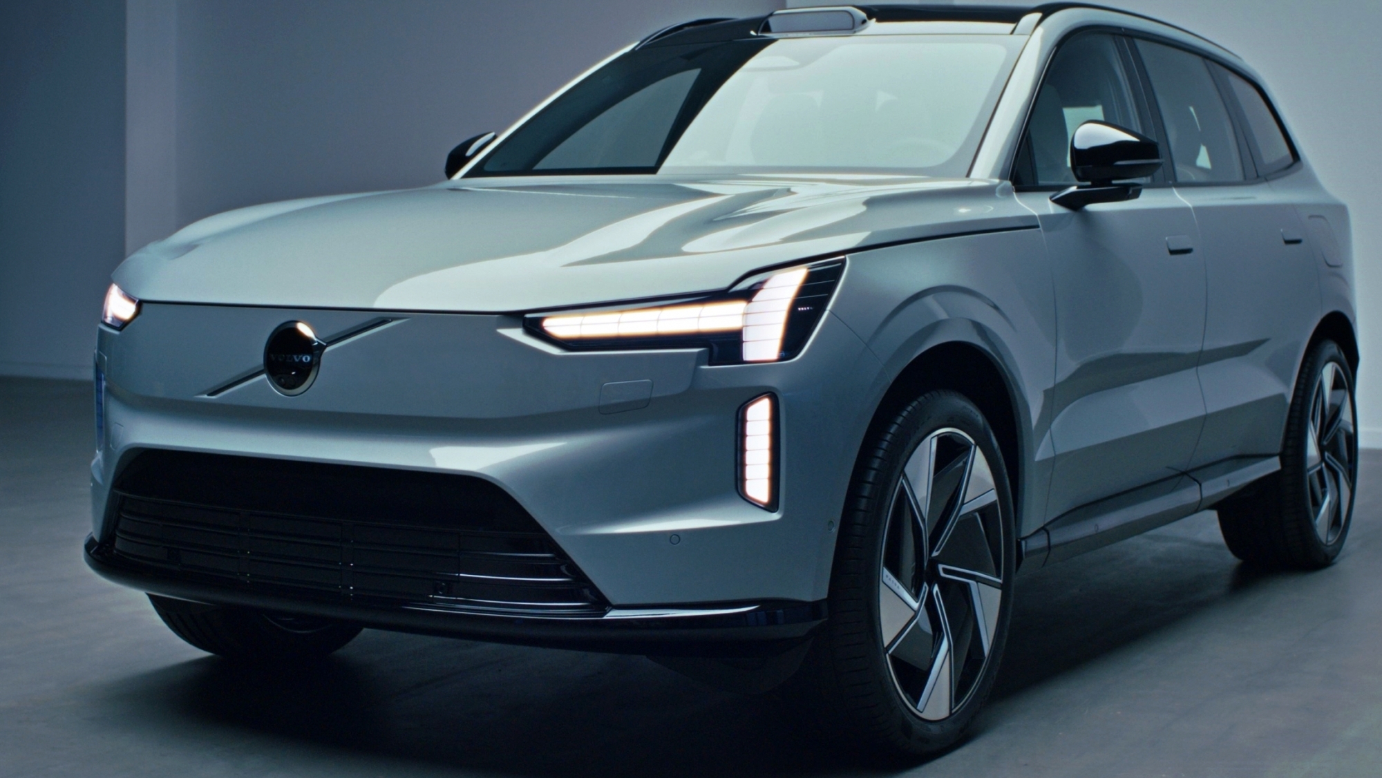 Volvo empieza a fabricar el SUV de mayor tamaño de su gama, su punta de ...