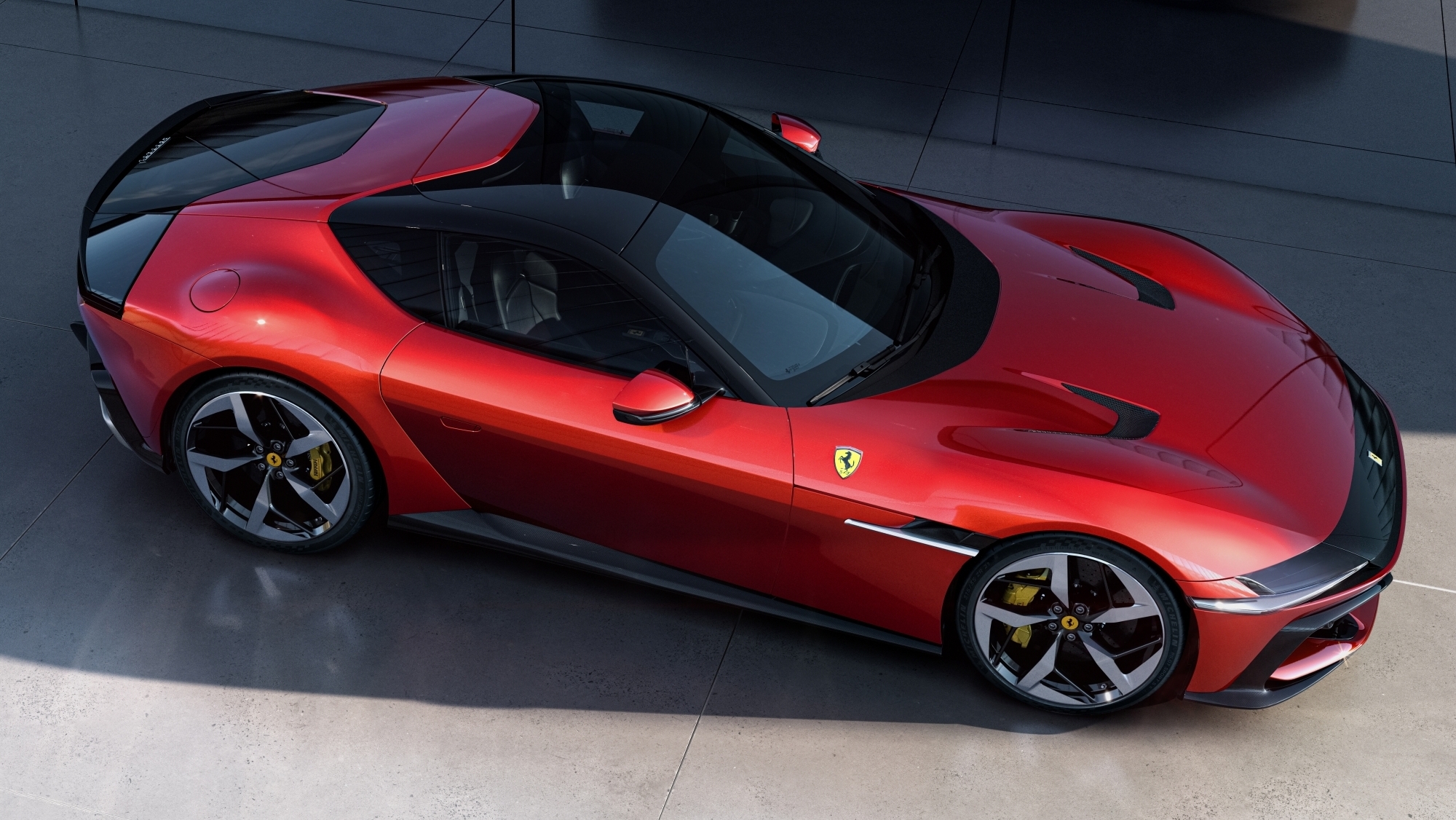 No tendrá motor de gasolina ni emisiones, pero el primer Ferrari ...