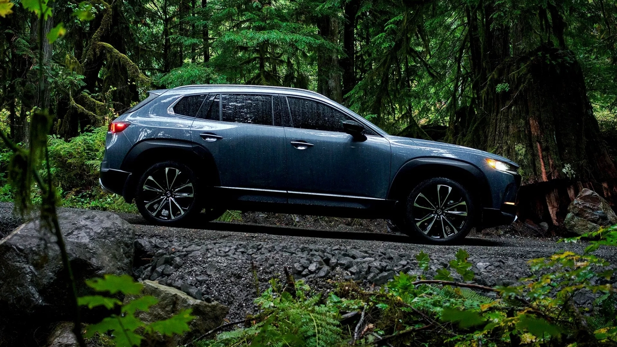 El SUV más todoterreno de Mazda ya tiene el mejor motor de Toyota y por ...