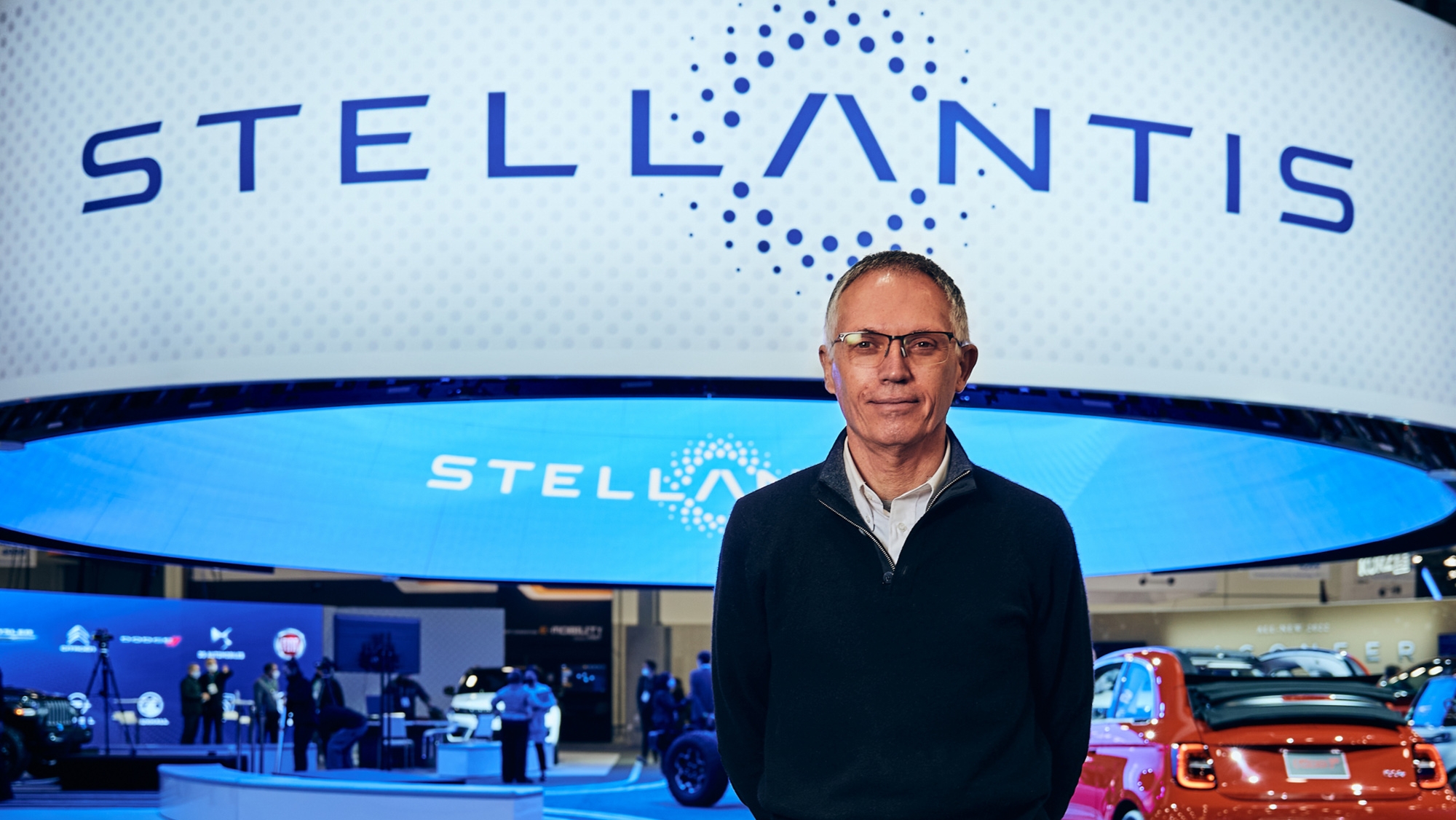 Stellantis asegura que ninguna de sus 14 marcas está en venta.