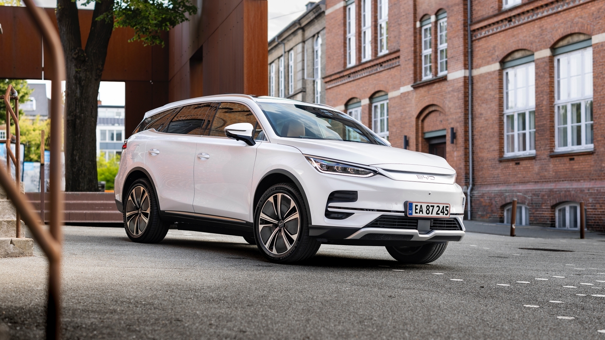 Llega a España el renovado BYD Tang 2025 con más autonomía y tecnología.