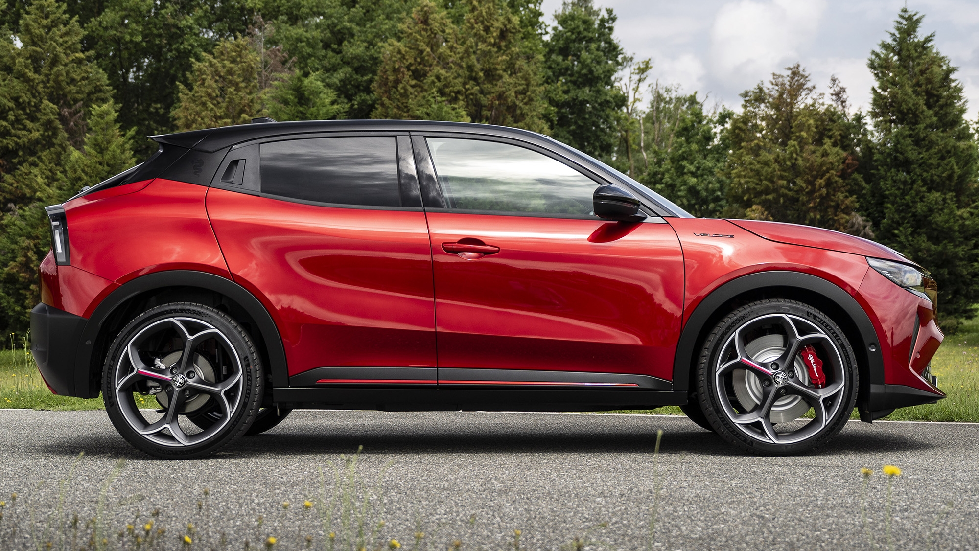Alfa Romeo Junior: éxito de ventas y claves de su nuevo SUV eléctrico e híbrido