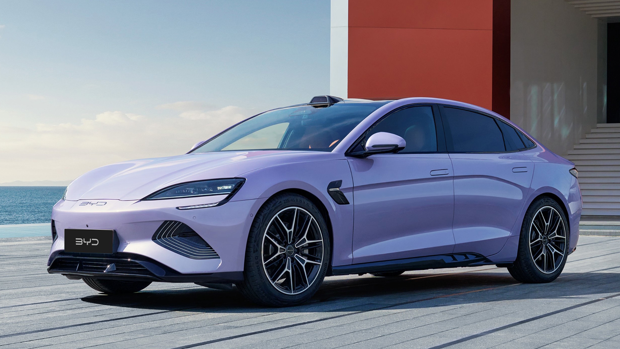 BYD incorpora su sistema God’s Eye gratis y enfada a miles de clientes ...