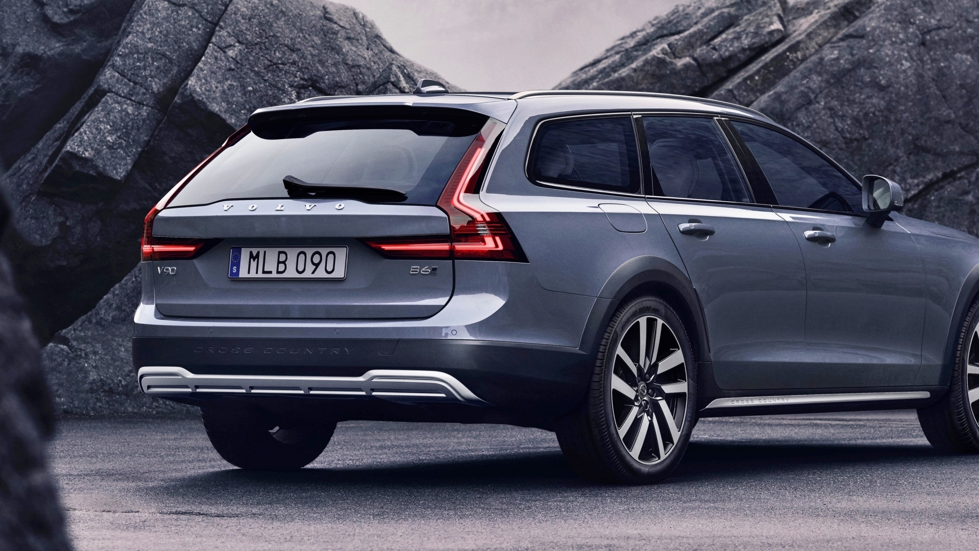 Volvo dice adiós a los coches familiares: el fin de una era para las ...